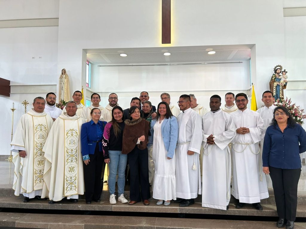 Welcome, Br. Carlos Suarez | The Viatorian Community